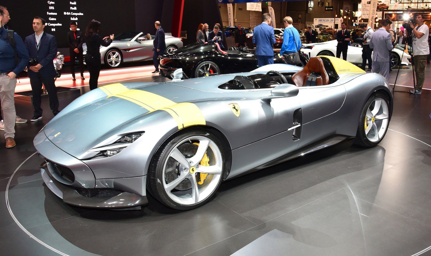 Ferrari Monza technical specifications and fuel economy